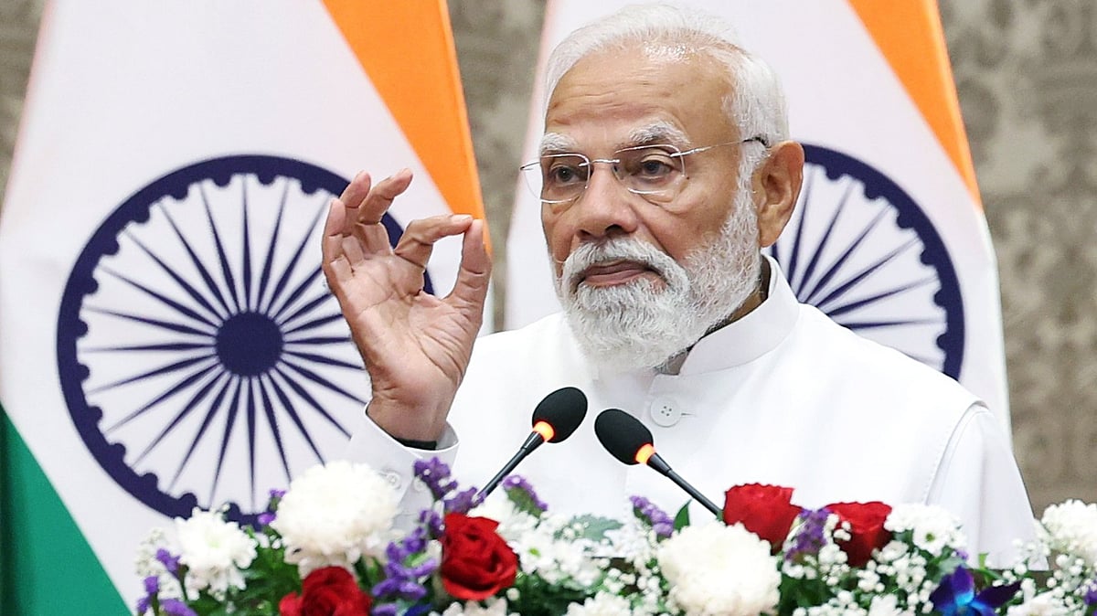 PM Modi Highlights India's Central Role in AI Revolution at Global Summit