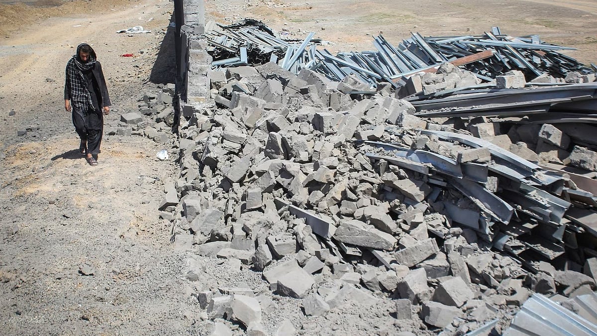 Pakistan Air Strikes in Afghanistan Kill 13 Civilians, Taliban Alleges ...
