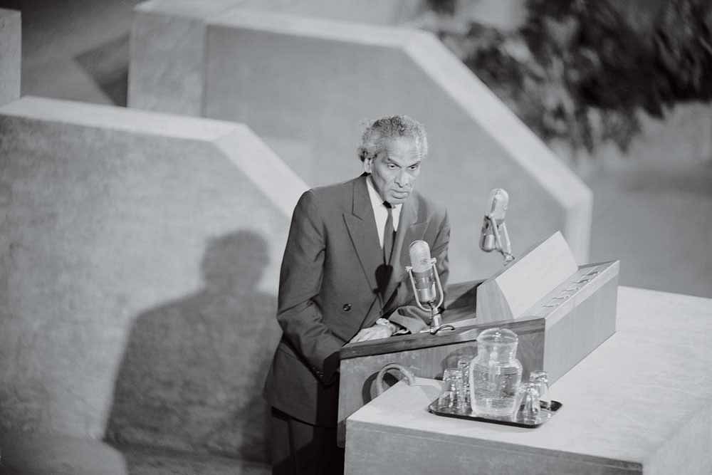 The Menon Métier